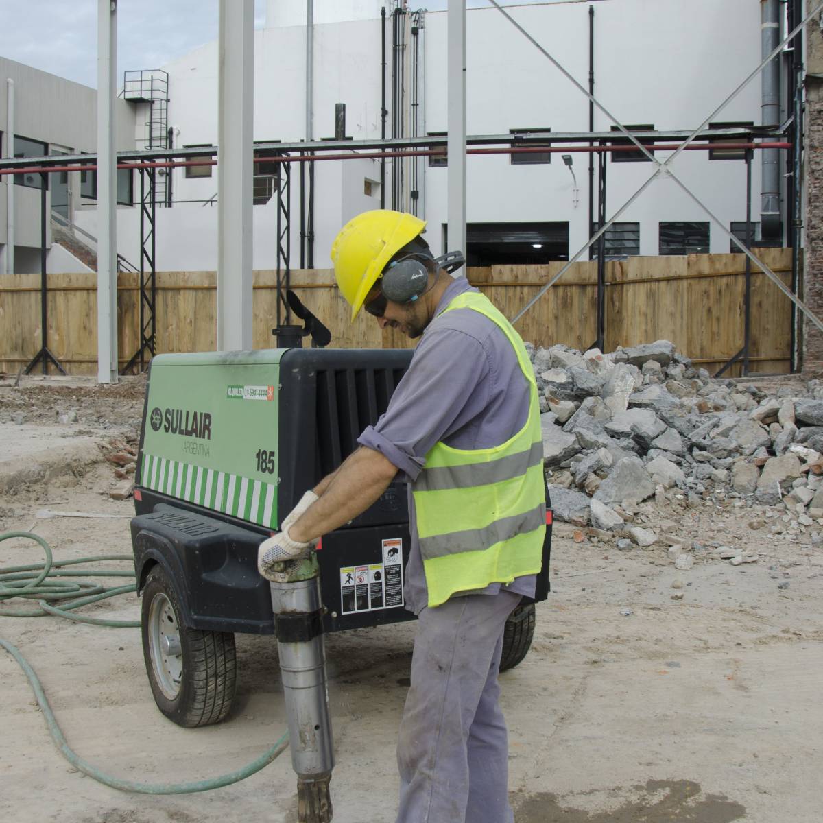 Compresor de aire 185Q, renovado y con mayor autonomía - Blog Sullair ...